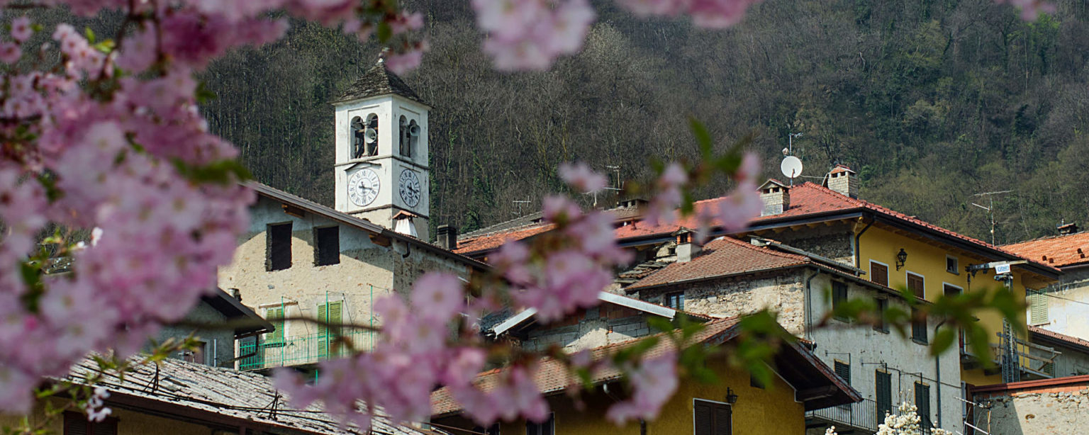 Taceno - particolare del paese - Diego Panzeri - Lago di Como e Valsassina